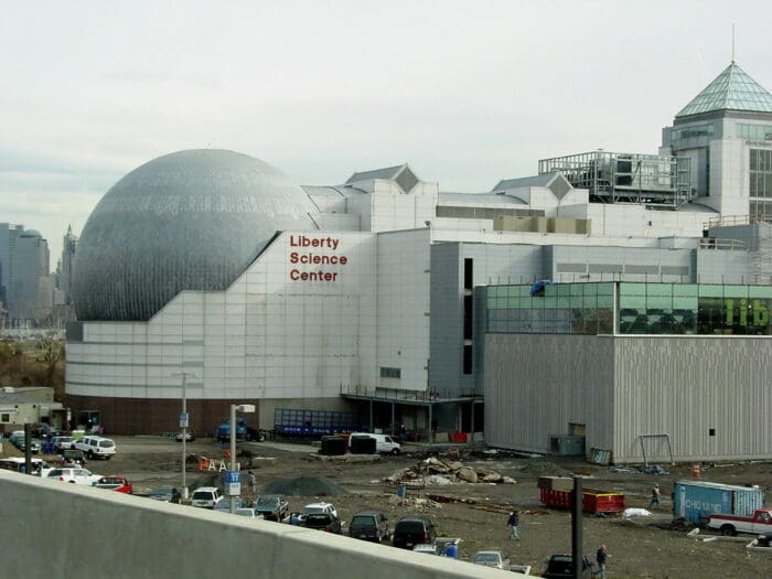 How To Get The Liberty Science Center Teacher Discount